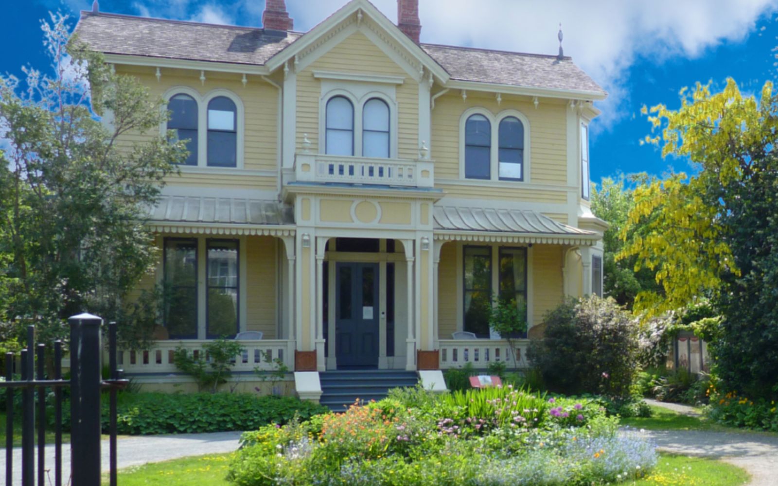 Victoria’s Best Museums & Galleries: A Cultural Experience